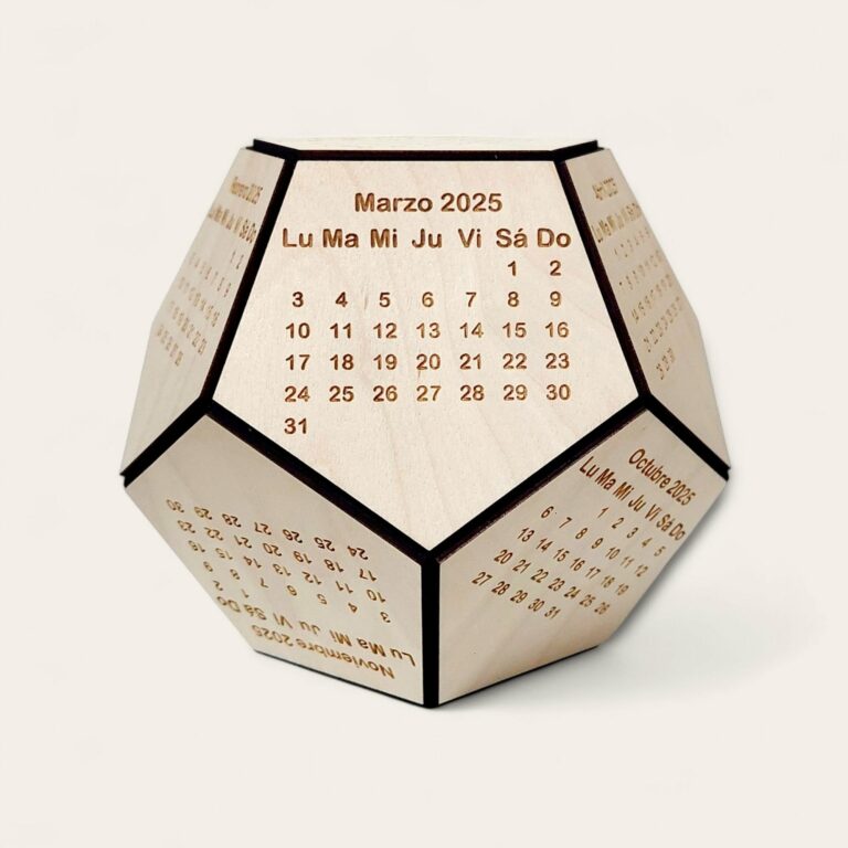 Calendario 3D de madera en forma de dodecaedro personalizable ...
