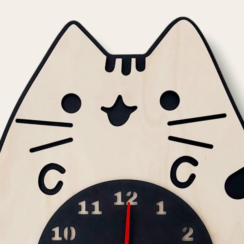 Reloj de Pared de Madera en Forma de Gato – Decoración Única y ...
